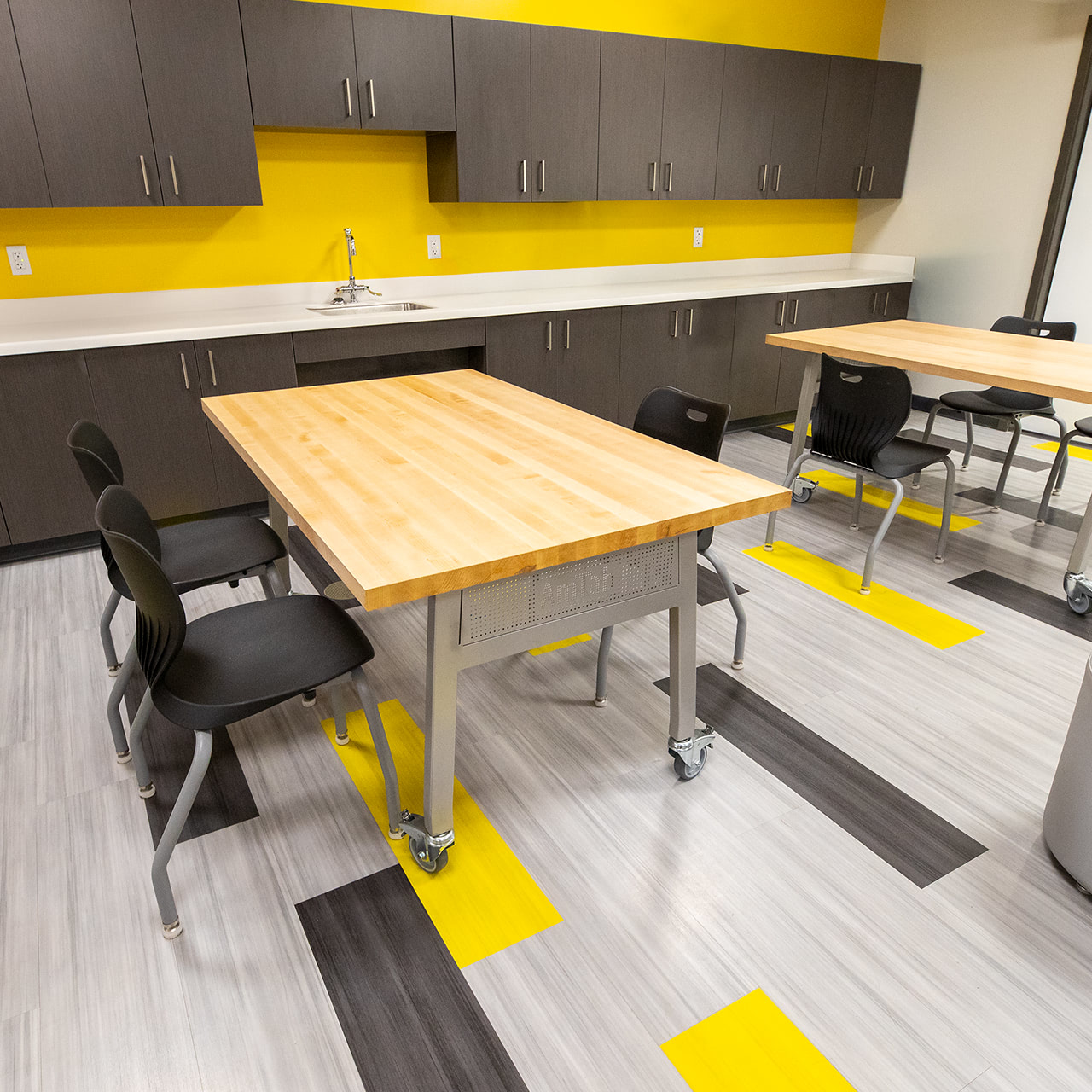 Makerspace Table - 36"W x 48"L x 30"H | AmTab | Modern Popular Fun